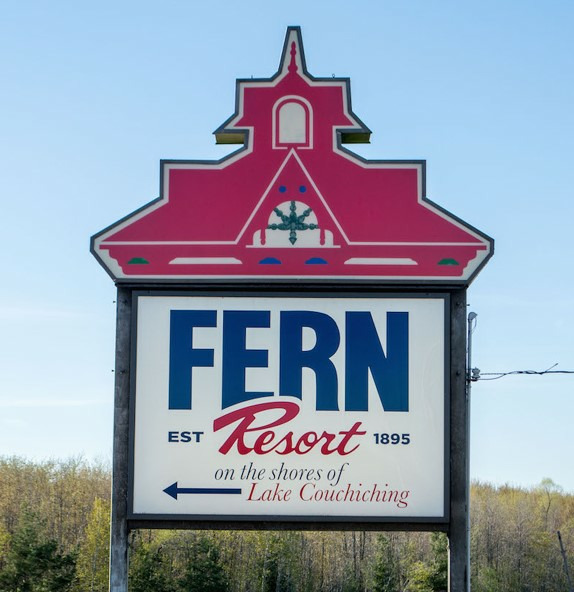 Fern Resort Winter Getaway / Drayton Entertainment